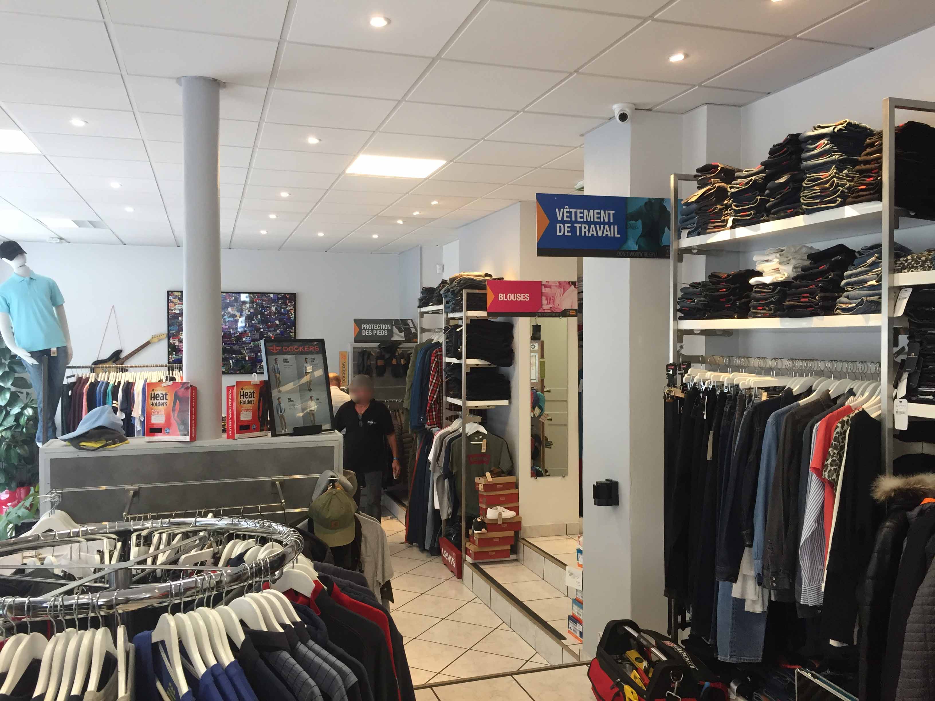 INSTALLATION VIDEOSURVEILLANCE MAGASIN DE VÊTEMENTS